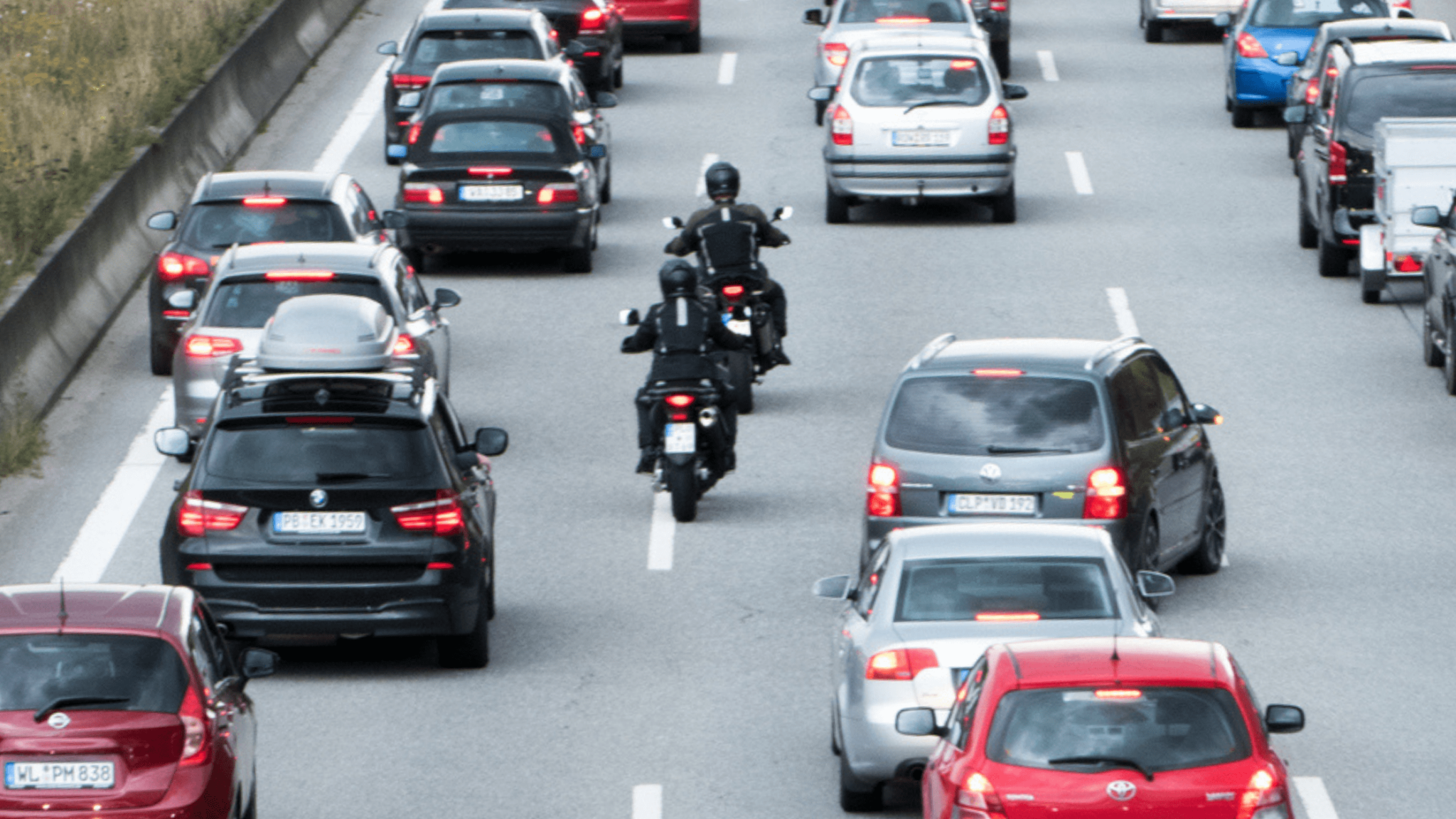 What is Motorcycle Lane Splitting, and Is It Legal in Michigan?
